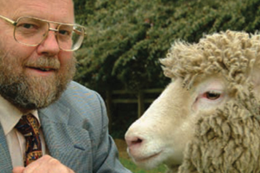 Dolly the Sheep pioneer Ian Wilmut dies | The Roslin Institute | The ...